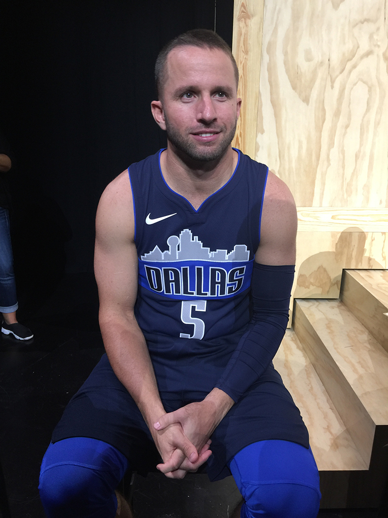 JJ Barea una voz latina en la NBA | Viva Basquet